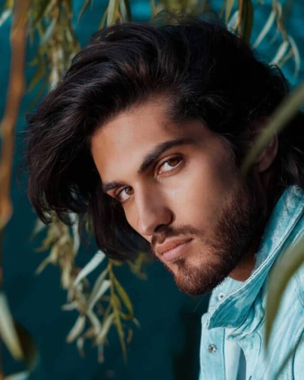 How To Grow Your Hair Out for Men - Tutorial + Hairstyle Ideas