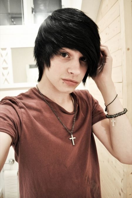 Top Five Emo Hairstyles for Guys - Hairstyle on Point