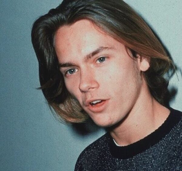 25 Cool 90s Hairstyles For Men to try in 2024 - Hairstyle on Point